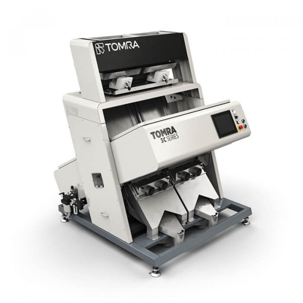 TOMRA sorters for dried fruit and nuts | Archimedes